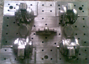 Pinnacle Dies & Moulds